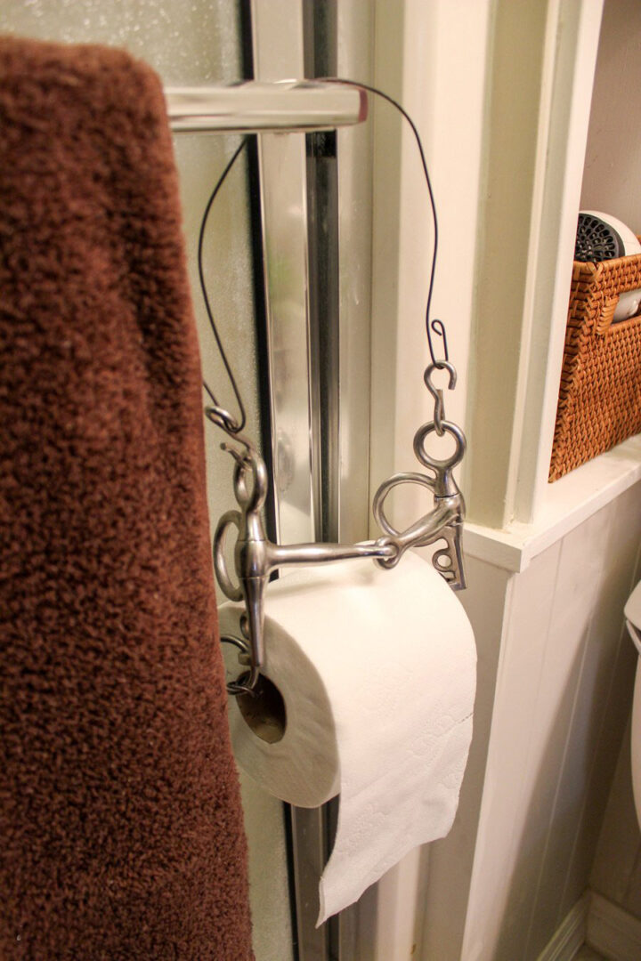 How to Decorate with Antique Horse Bits | LearningHorses.com